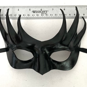 Witchy Black Leather Mask Crow Raven Bat Bird Devil Tendrils Masquerade ...