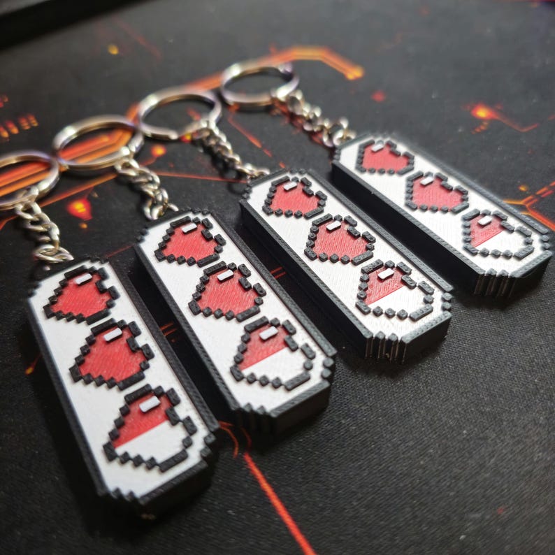 3D Printed Pixel Art Damaged Health Bar Keychain Retro Gaming Heart ...