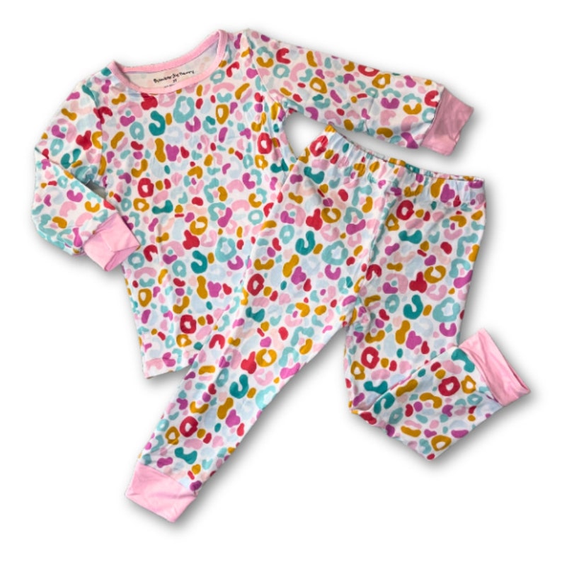 Pastel Cheetah Bamboo Pajama Set – Soft Two-piece Toddler Sleepwear ...