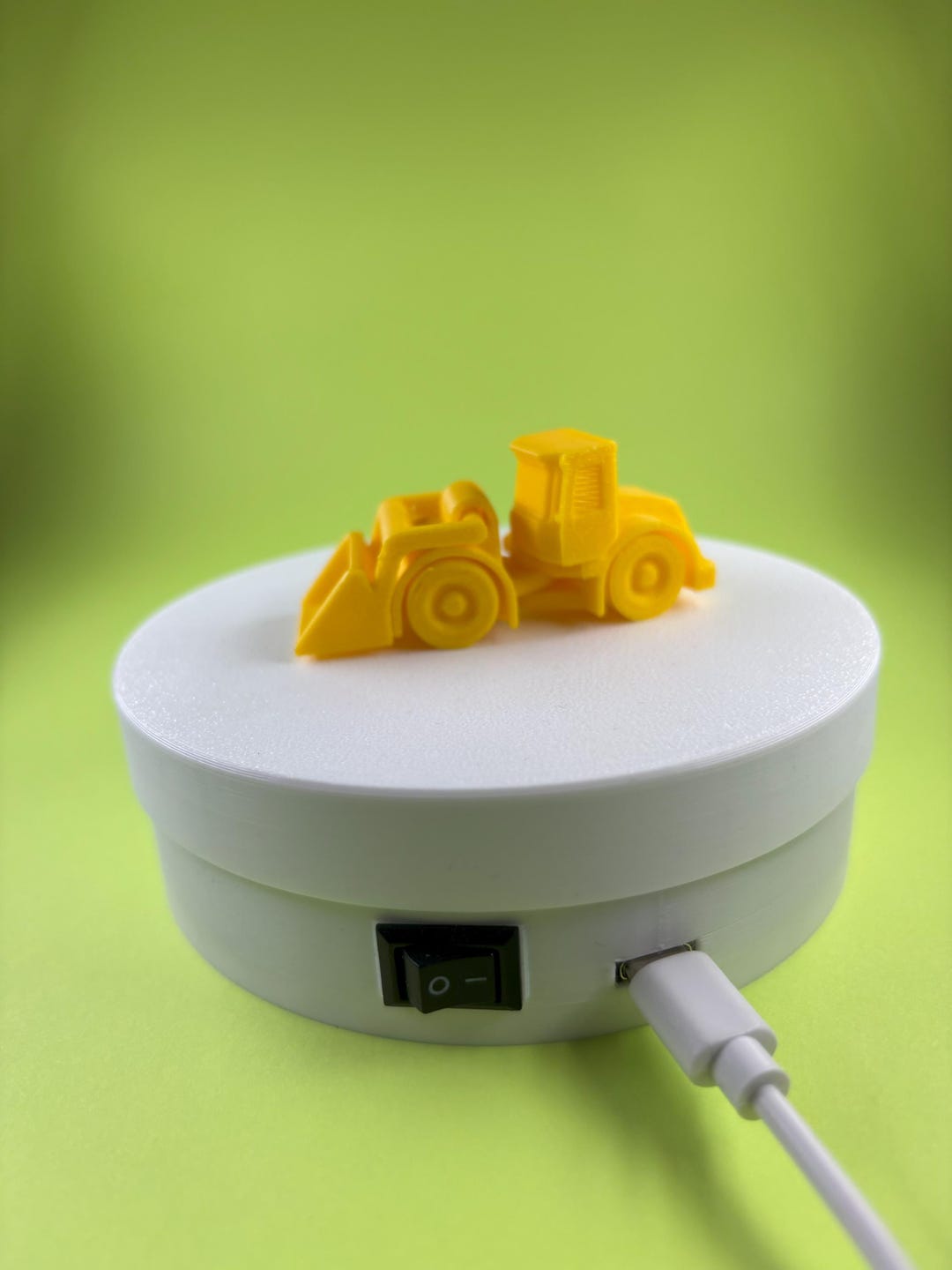 3D Printed Rotating Display Stand: Motorized Turntable for Jewelry ...