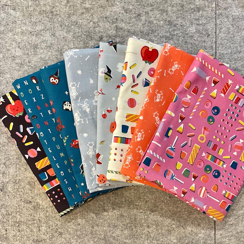 Tiny Treaters Fabric by Jill Howarth for Riley Blake: Pre-cut Fat ...