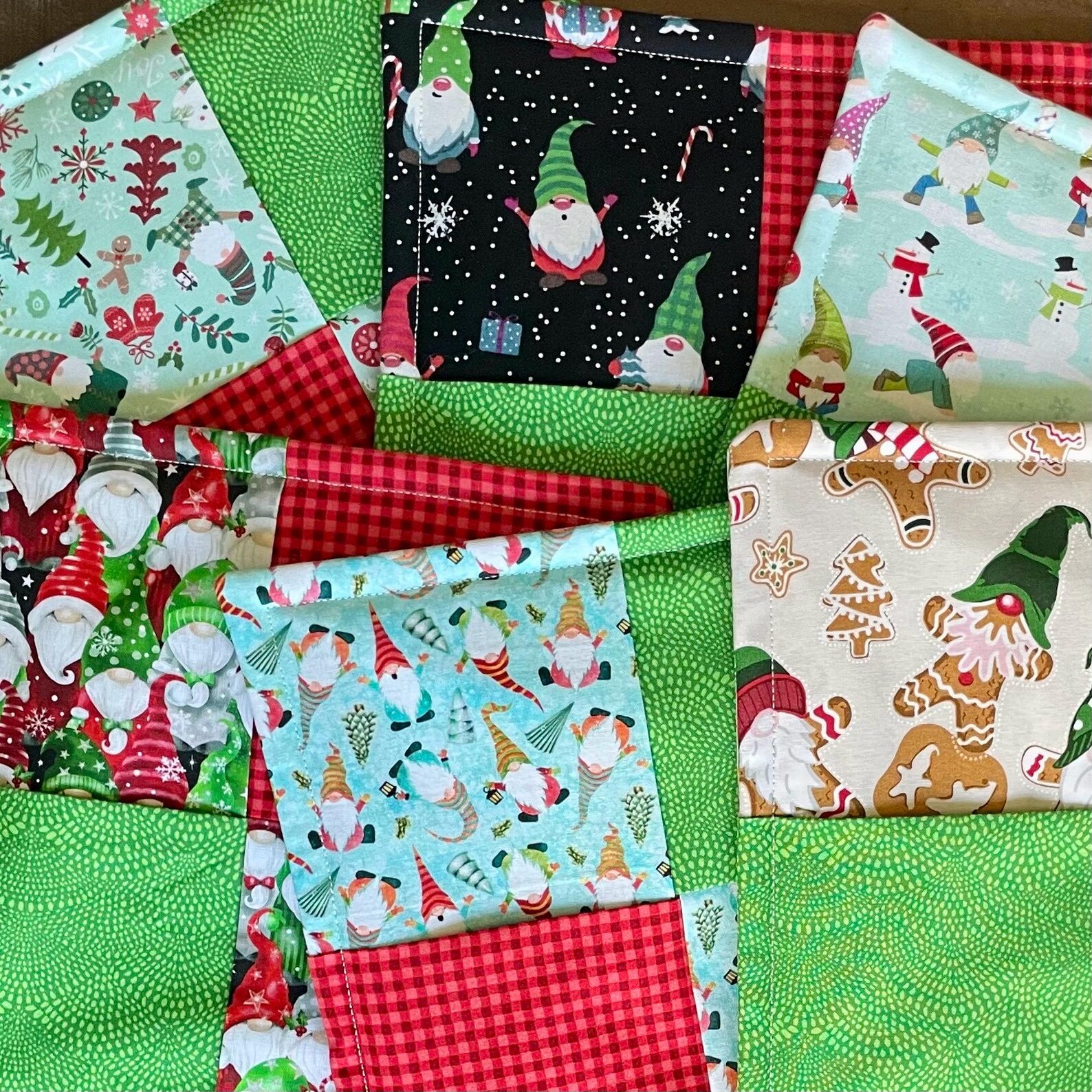 Christmas Gnomes Hot Pad, Mug Rug, Coaster, Trivet - Etsy