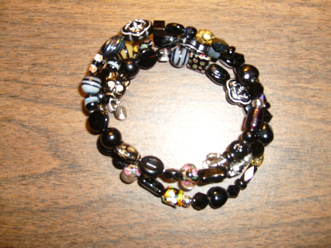 Fancy Black Oval Memory Wire Bracelet - Etsy
