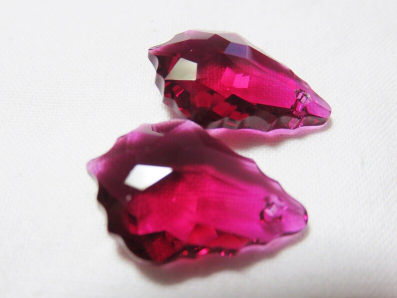 Beautiful Swarovski Red Topaz Faceted Leave 16x22mm One Pair - Etsy
