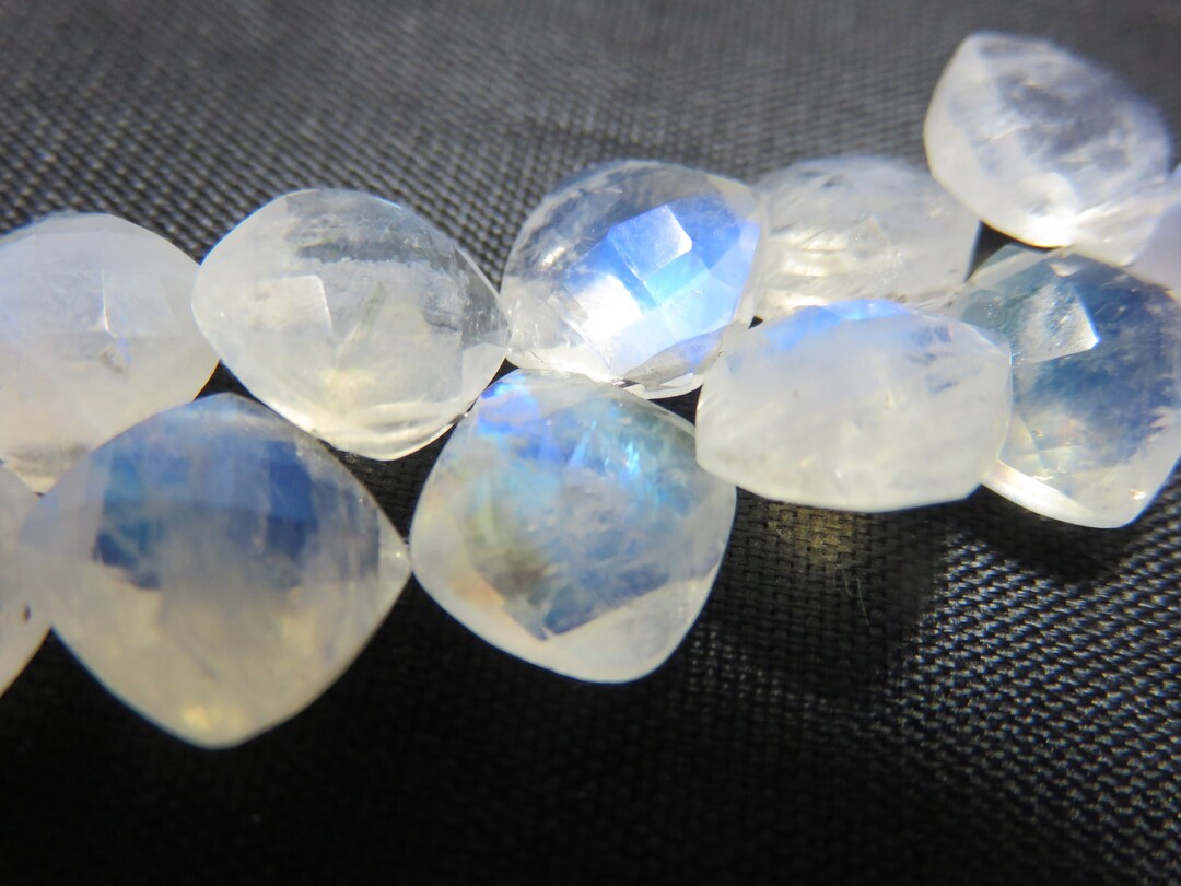 Natural Rainbow Moonstone Transparent Faceted 8mmx8mm Beads Diamond ...