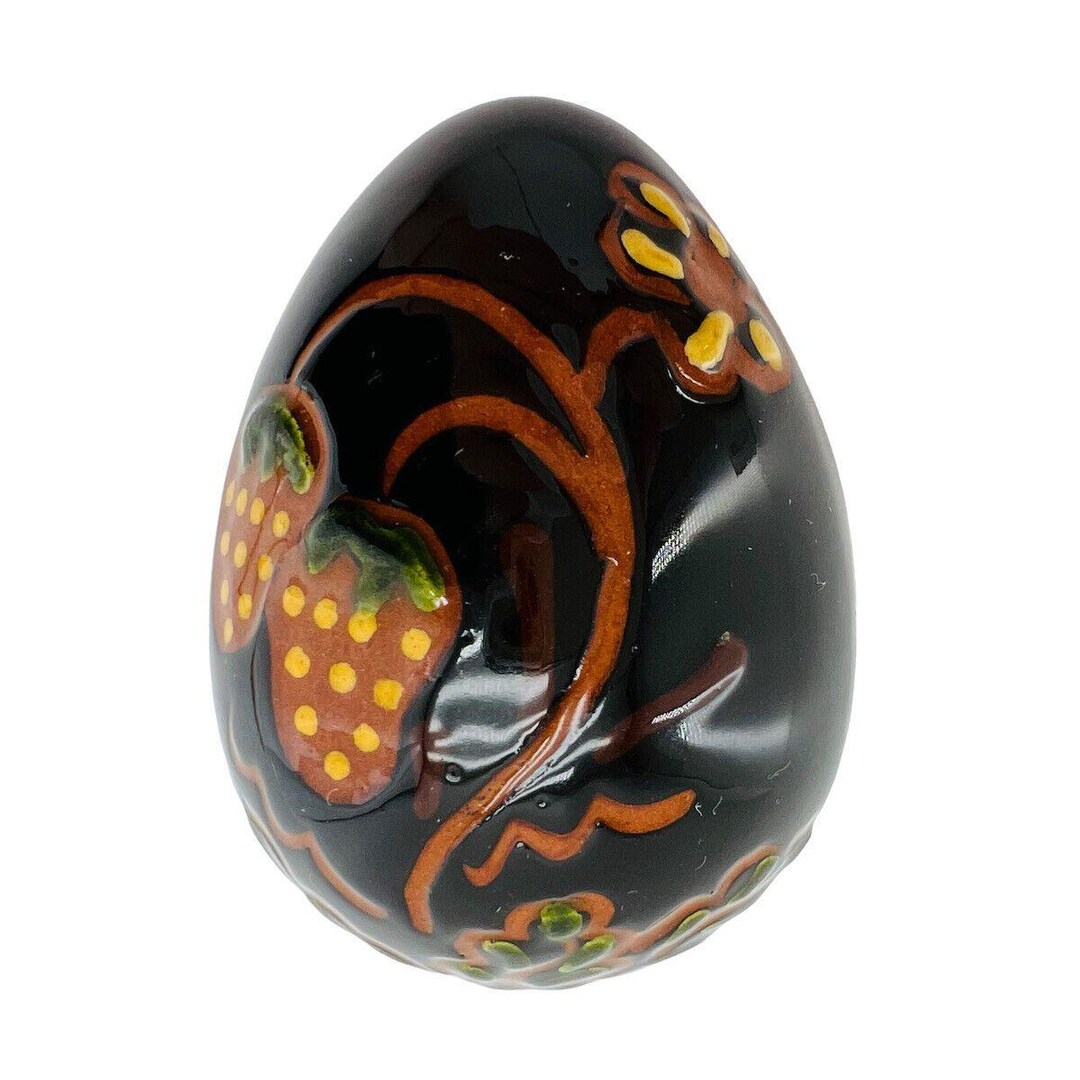 Vintage Lester Breininger 2000 Black Sgraffito Large Egg Strawberry ...