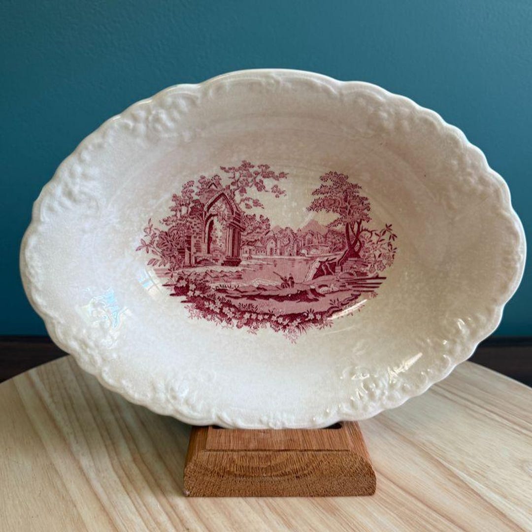 Taylor Smith & Taylor English Abbey Red Oval Serving Bowl 9 1/4" Pink ...