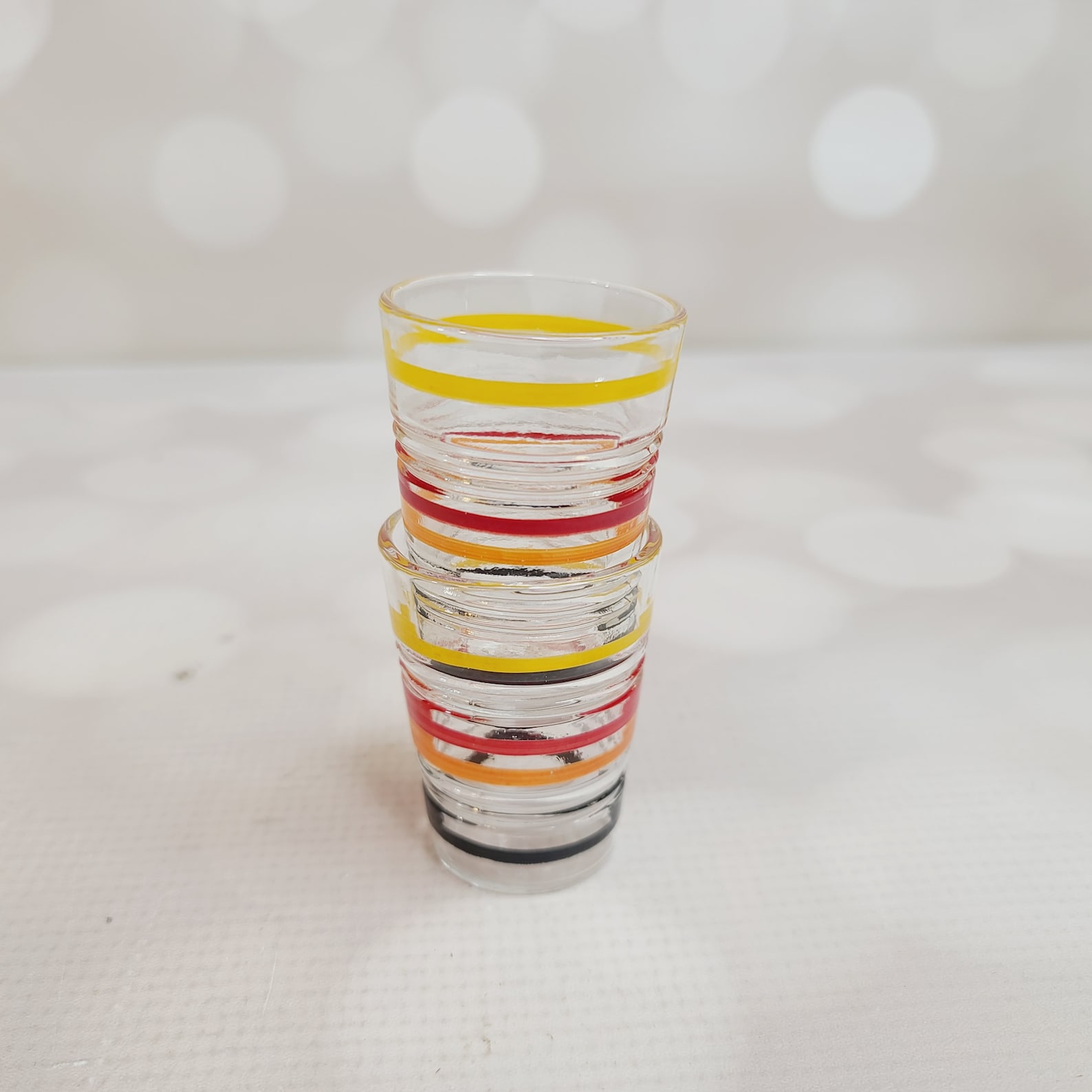 Vasos de chupito vintage con banda acanalada Mid Century. Juego de 2 ...