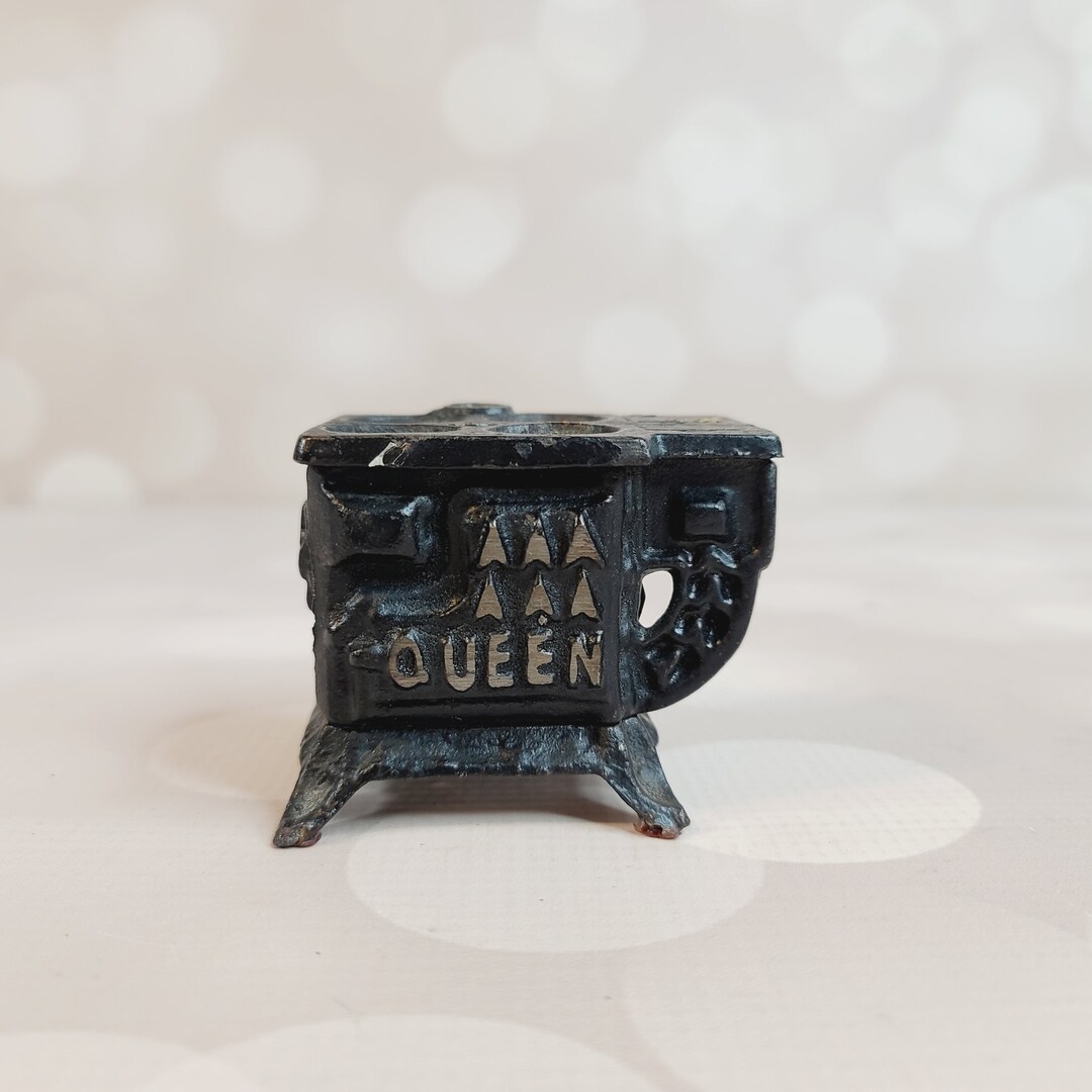Vintage Queen Salesman Sample Mini Cast Iron Stove - Etsy