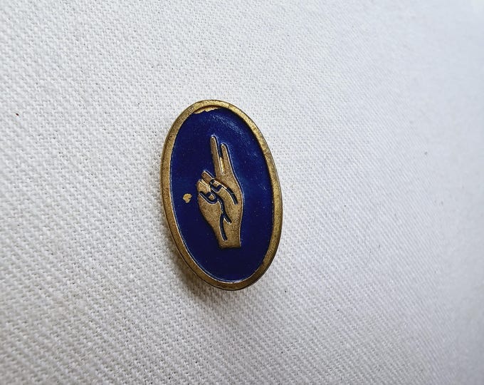 Vintage Girl Scout Pledge Pin - Etsy