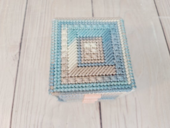 Vintage Crocheted Box, Mini Drawers - Gem