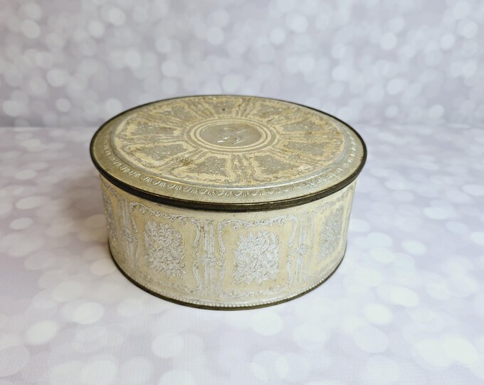 Vintage Guildcraft NYC Round Tin - Etsy