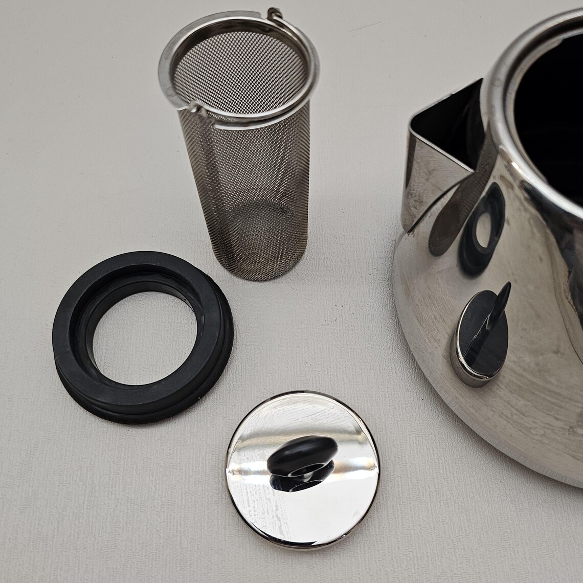 Iconic Deagostini Arturo Silva Design Theo Tea Pot/ Infusion Pot ...