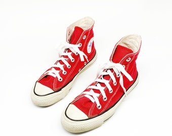 Vintage 90s Red Converse Chuck Taylor All Star Hi Top Made Vintage 90s Red Converse Chuck Taylor All Star Hi Top Made