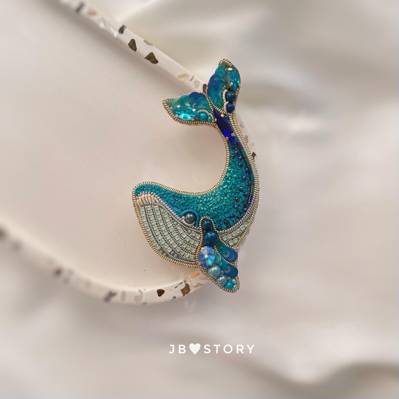 Embroidered Blue Whale Brooch, Ocean Lover Jewelry, Fish Brooch, Whale ...