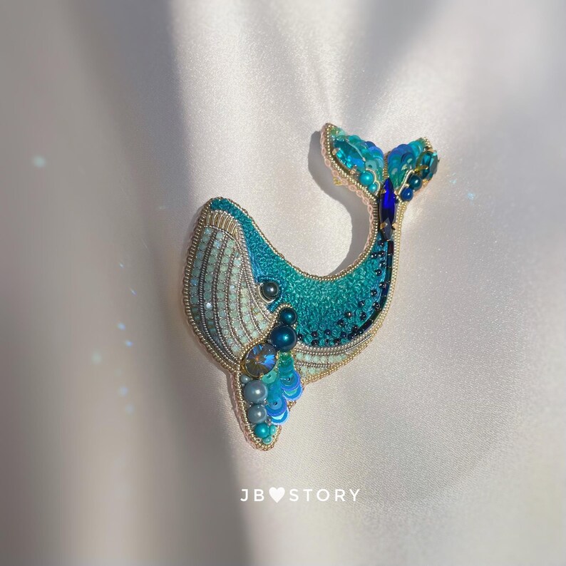 Embroidered Blue Whale Brooch, Ocean Lover Jewelry, Fish Brooch, Whale ...