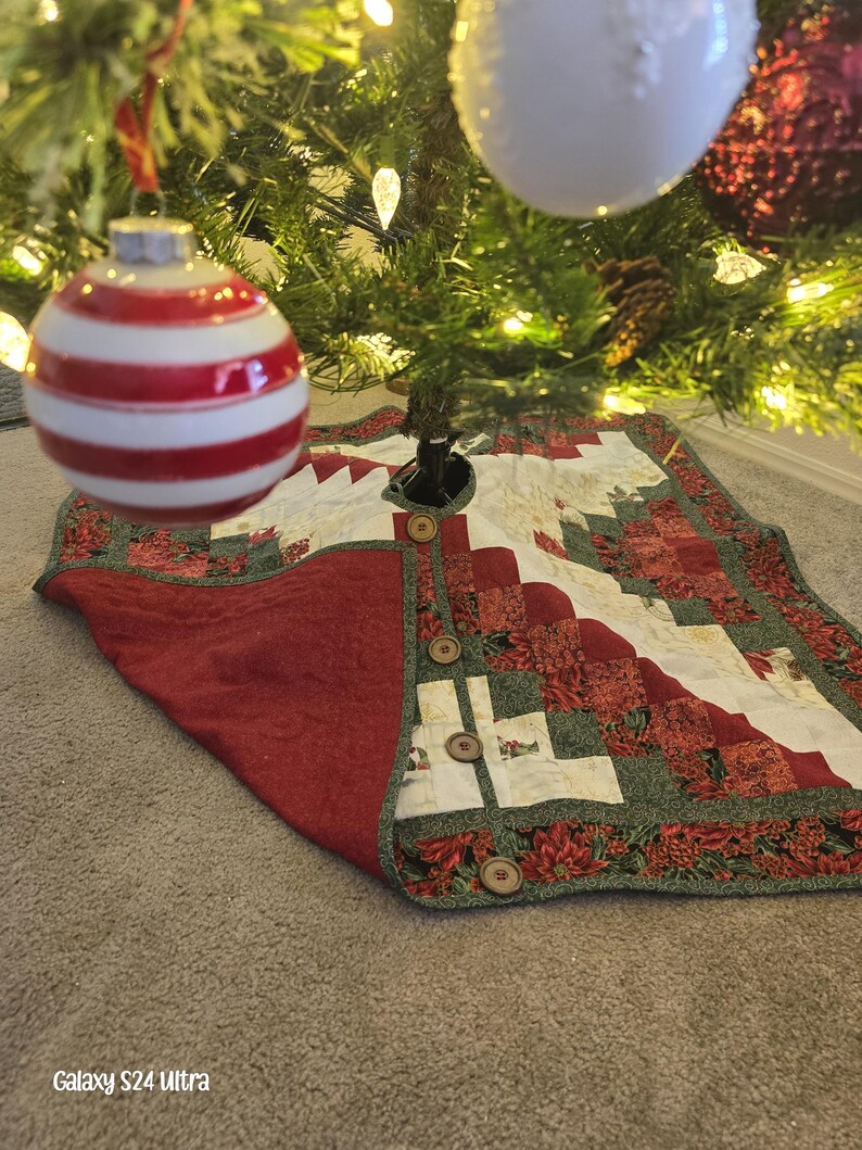 Tree Skirt, Square Made With 256 Squares Light Maroon, Green, White ...