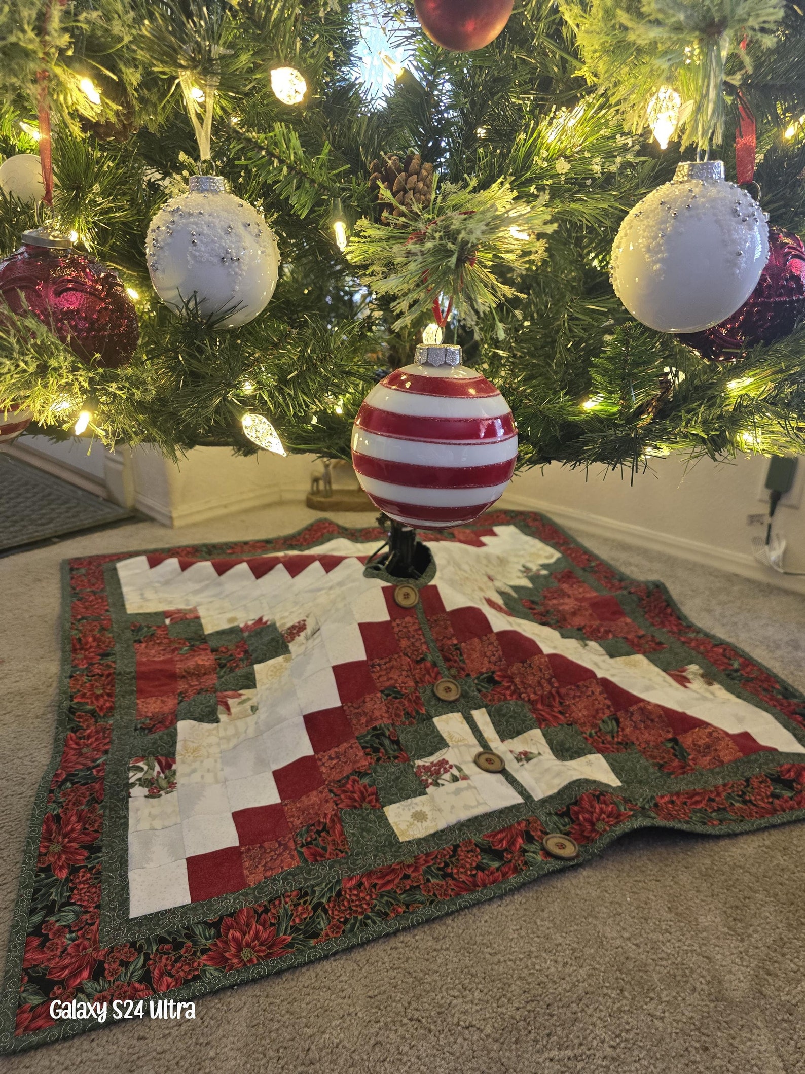 Tree Skirt, Square Made With 256 Squares Light Maroon, Green, White ...