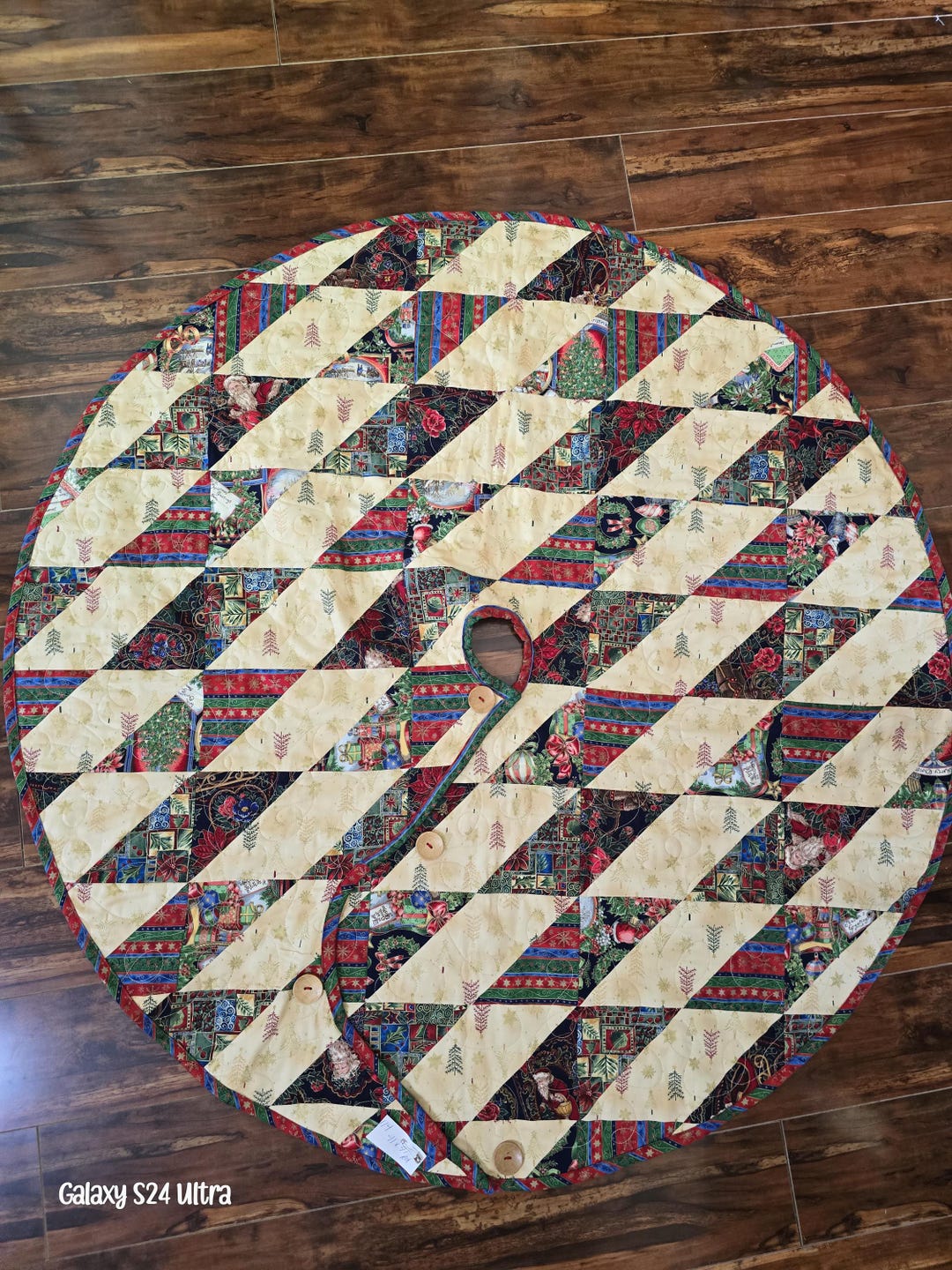 Tree Skirt, Handmade Quilted, Material is Cotton, Older Christmas ...