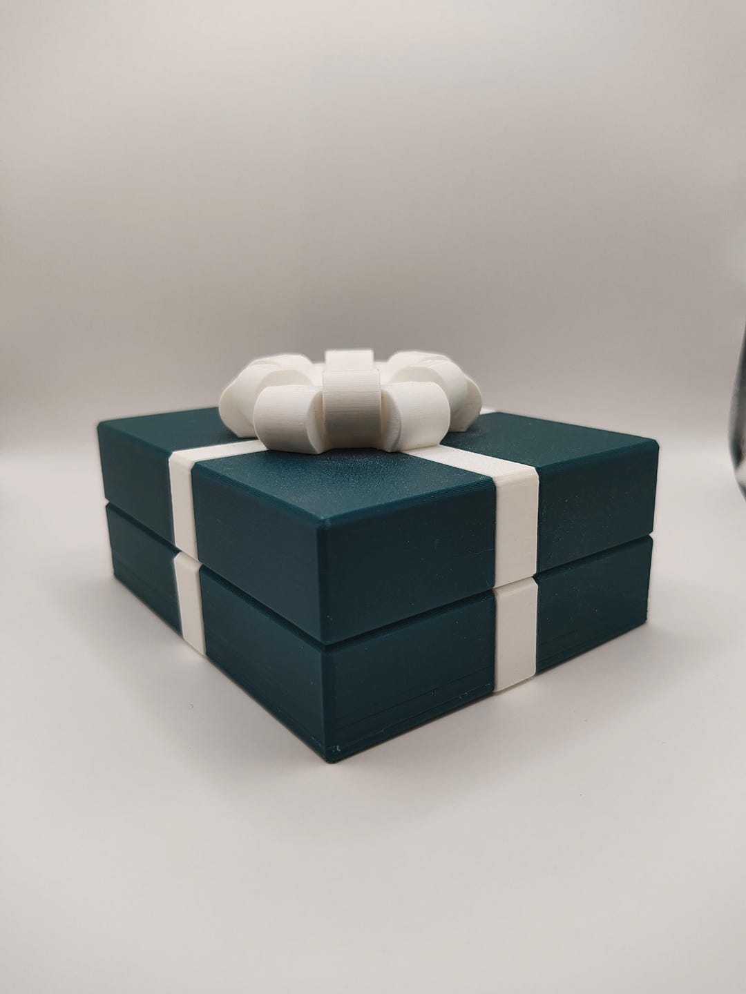 3D Printed Twist-lock Gift Box - Unique Reusable Packing - Etsy