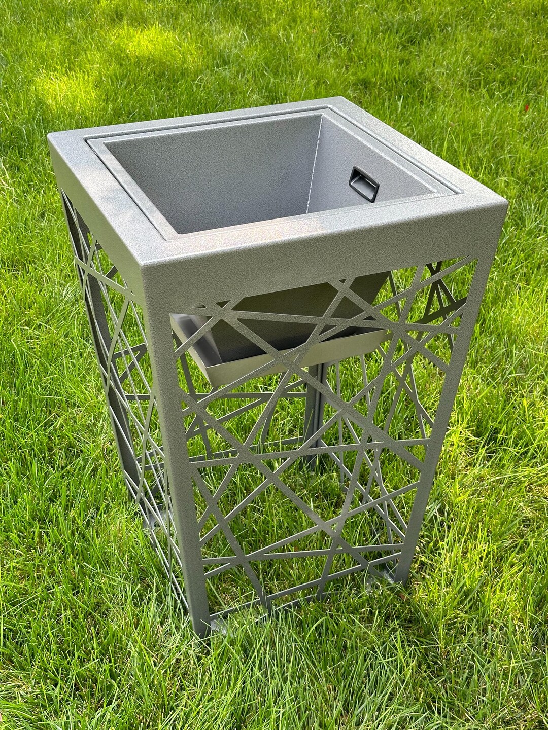 Stainless Steel Drainage Catch Pan for the Iron Core Designs Planter - Etsy