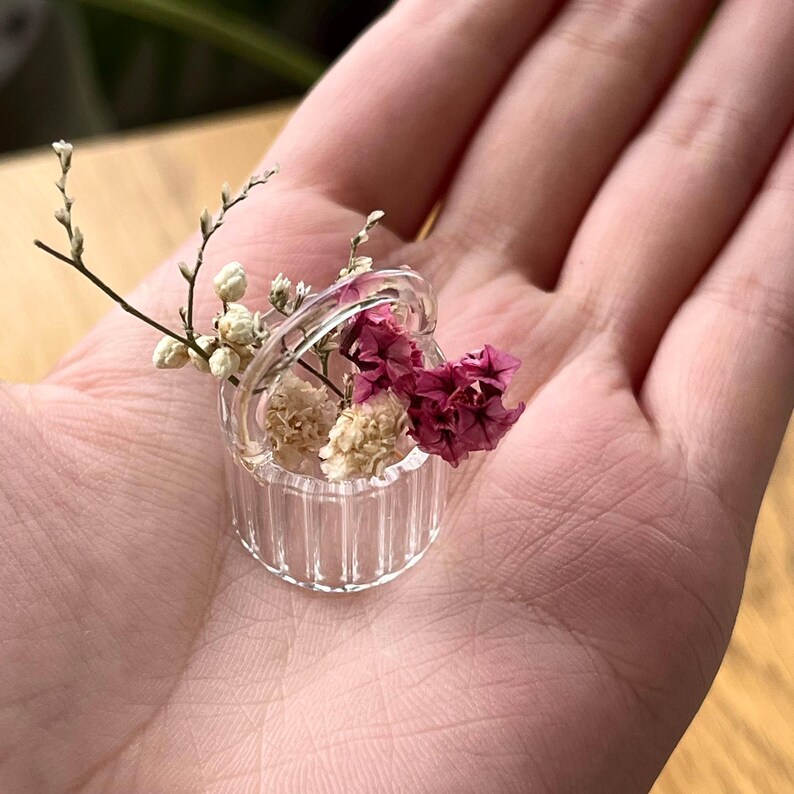 Mini Glass Vase With Dried Flowers, DIY Floral Decor for Home and ...