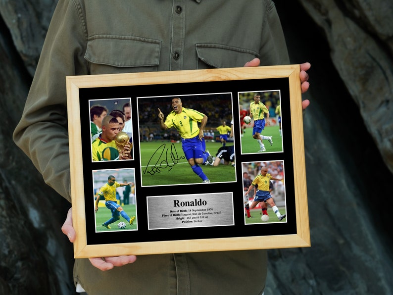 Brazilian Ronaldo Nazario Signed Poster, Printable R9 Soccer Wall Art ...