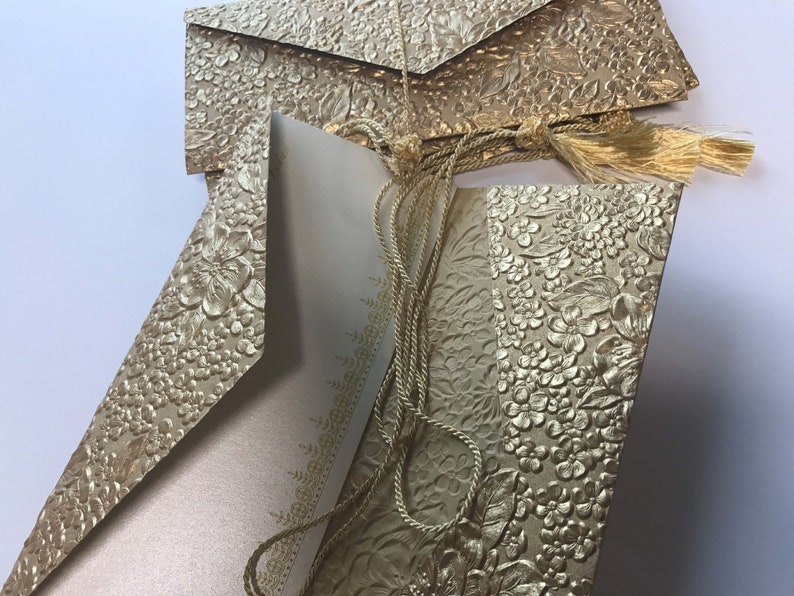 Wedding Congratulations Card with money folder money | Etsy