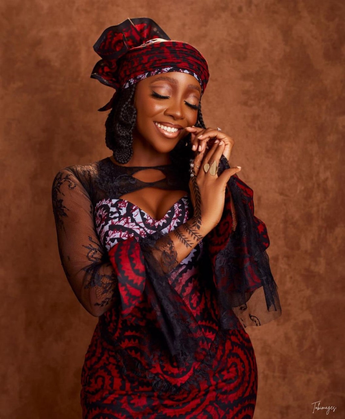 Modest African Print Skirt and Blouse Set With Lace Design, Traditional ...