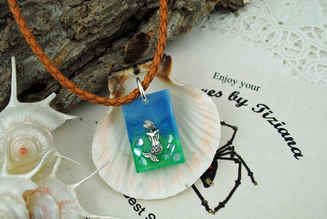 Nostalgic Mermaid Resin Ocean Beach Sea Life Waves Shells MOP Handmade ...