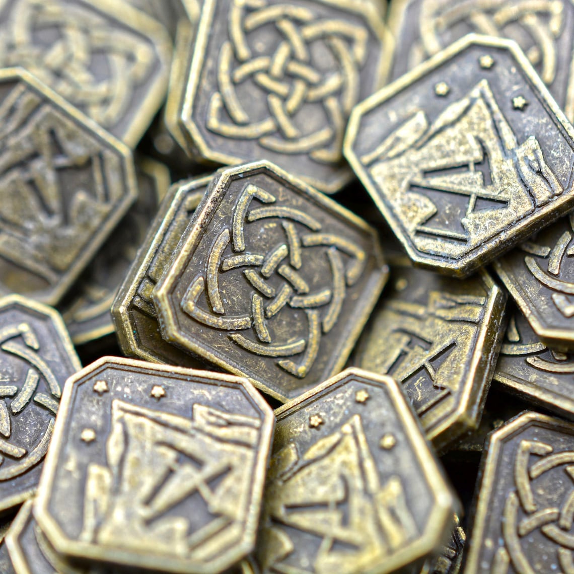 100 Gold Dwarven Themed Dnd Metal Game Coins, TTRPG Accessories, Red ...