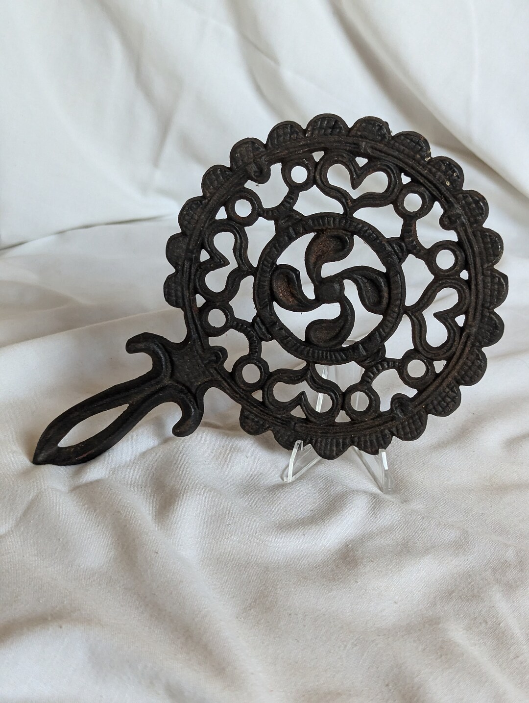 Vintage 1950's Wilton Black Cast Iron Footed Trivet - Etsy