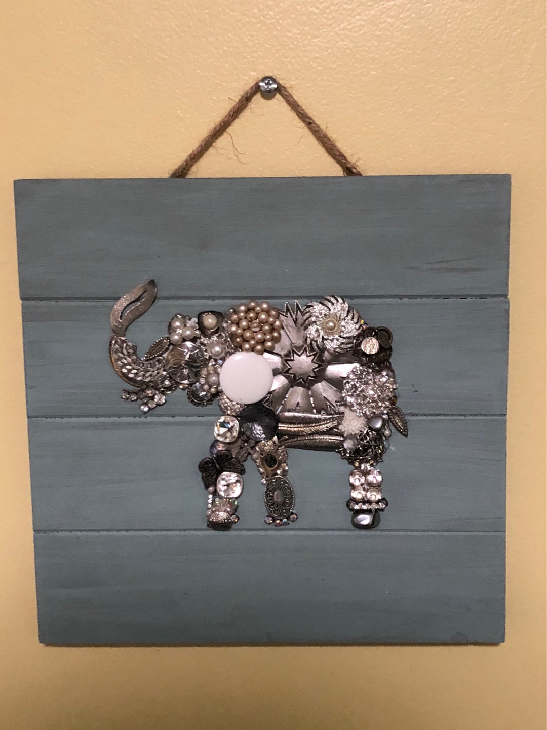 10x10 Wood Pallet- Elephant Jewlery Art **READ DESCRIPTION** - Etsy
