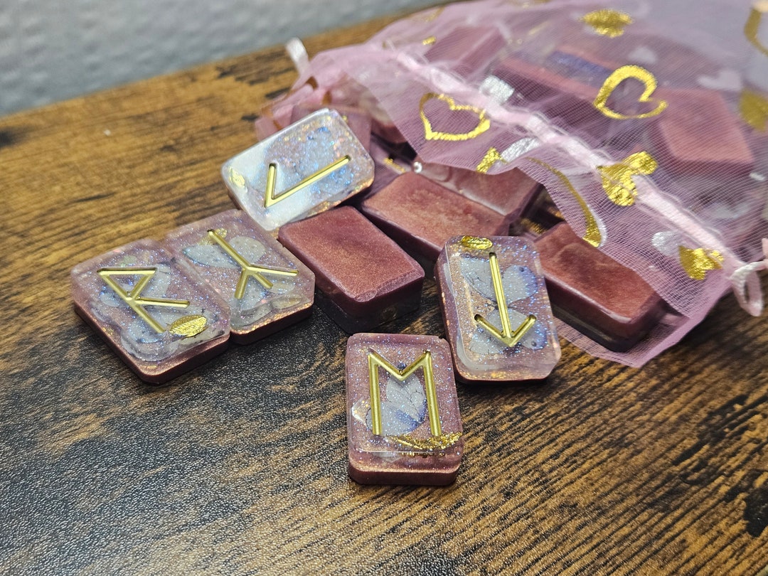 Pretty in Pink Norse Rune Set - Etsy