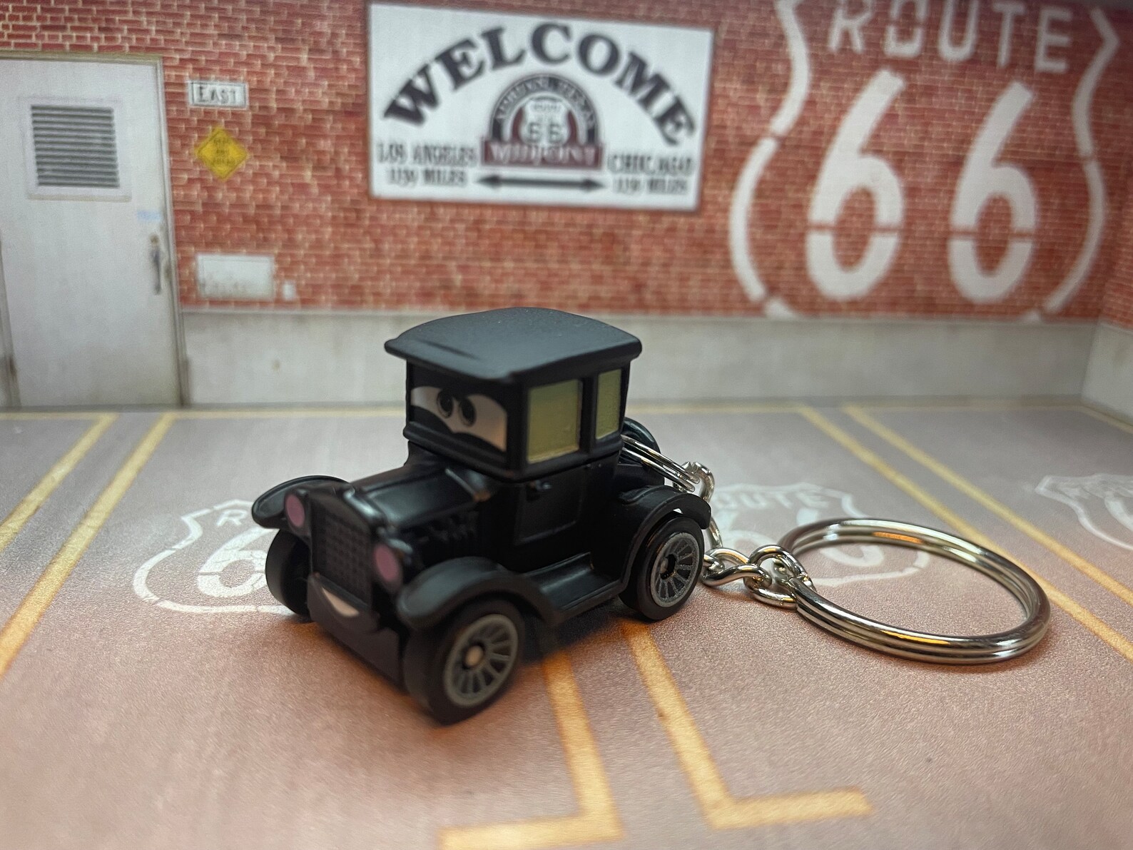 Disney Pixar Cars lizzie Custom Keychain - Etsy
