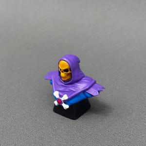 Handmade Skeletor Keycap, ESC Size Keycap, Bone Resin Keycap, Gothic ...