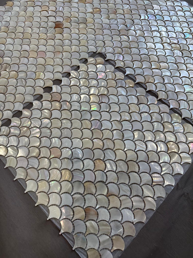 Handmade Fish Scale Mother of Pearl Mosaic Tile Natural Blush Rosy ...