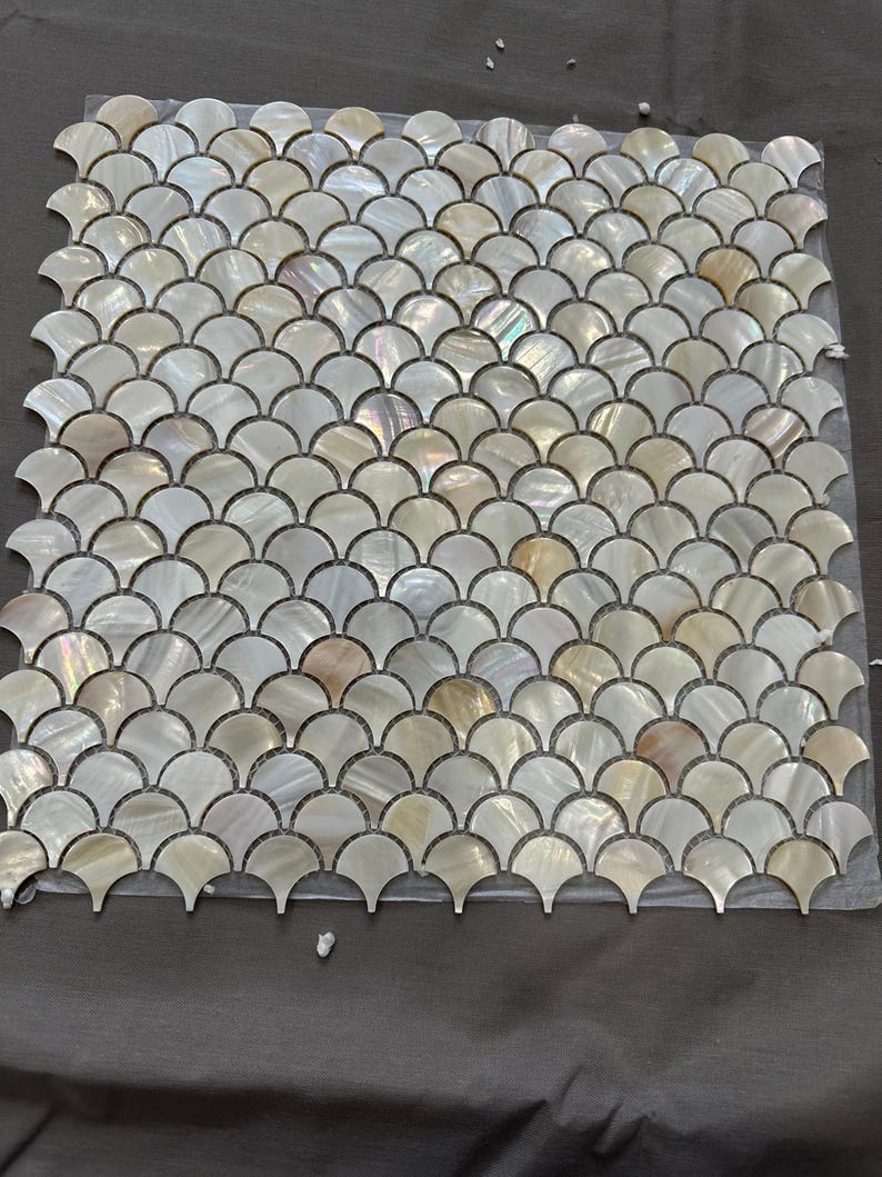 Handmade Fish Scale Mother of Pearl Mosaic Tile Natural Blush Rosy ...