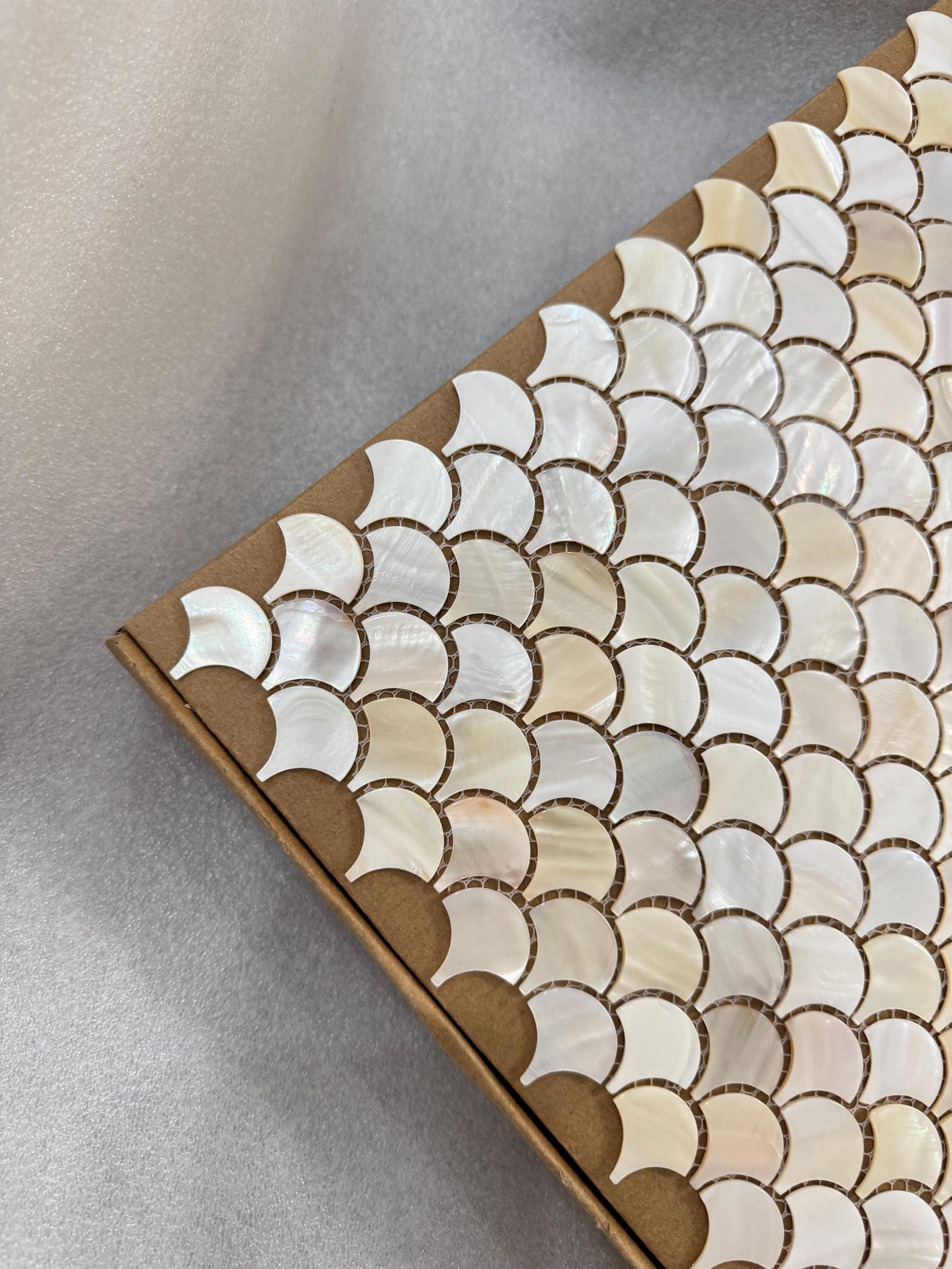 Handmade Fish Scale Mother of Pearl Mosaic Tile Natural Blush Rosy ...