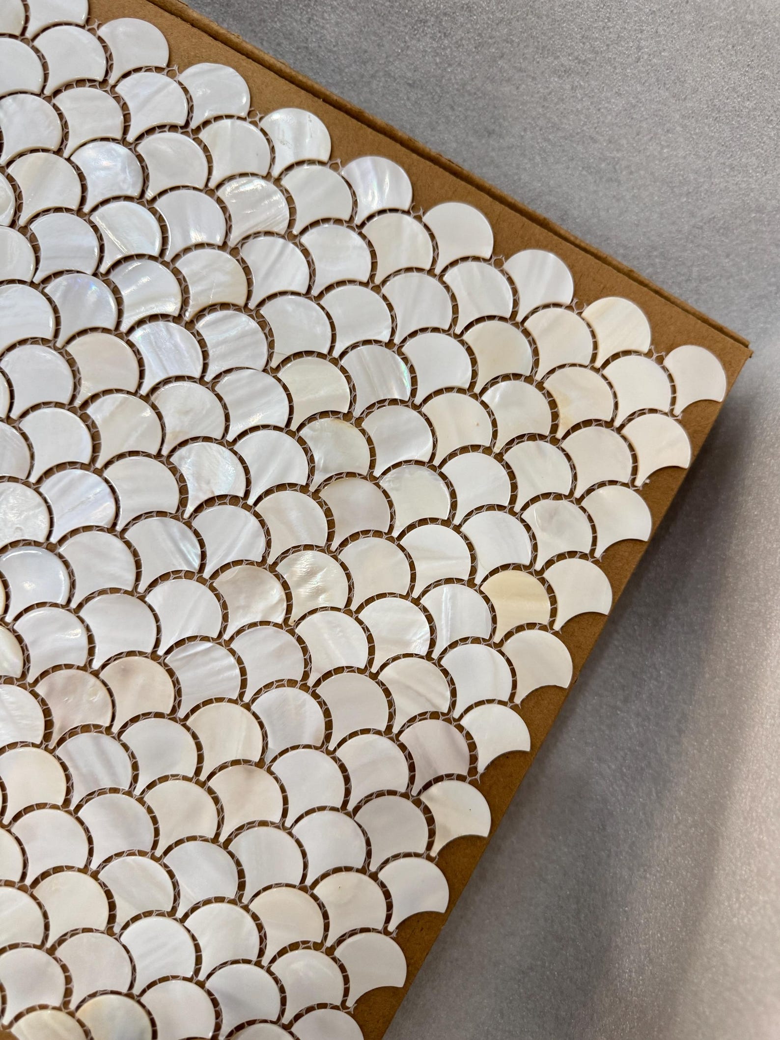 Handmade Fish Scale Mother of Pearl Mosaic Tile Natural Blush Rosy ...