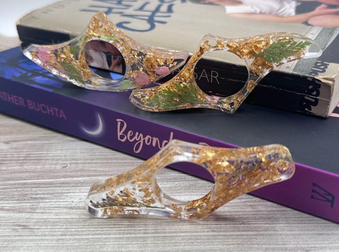 Flower Gold Flake Book Page Holder, Floral Resin Thumb Page Holder, Page Spreader, Book ...