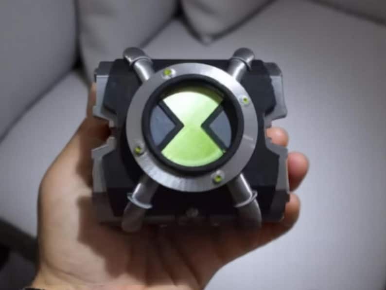 Ben 10 Classic Omnitrix Watch V2 - Ben 10 Omnitrix Bracelet for Cosplay ...