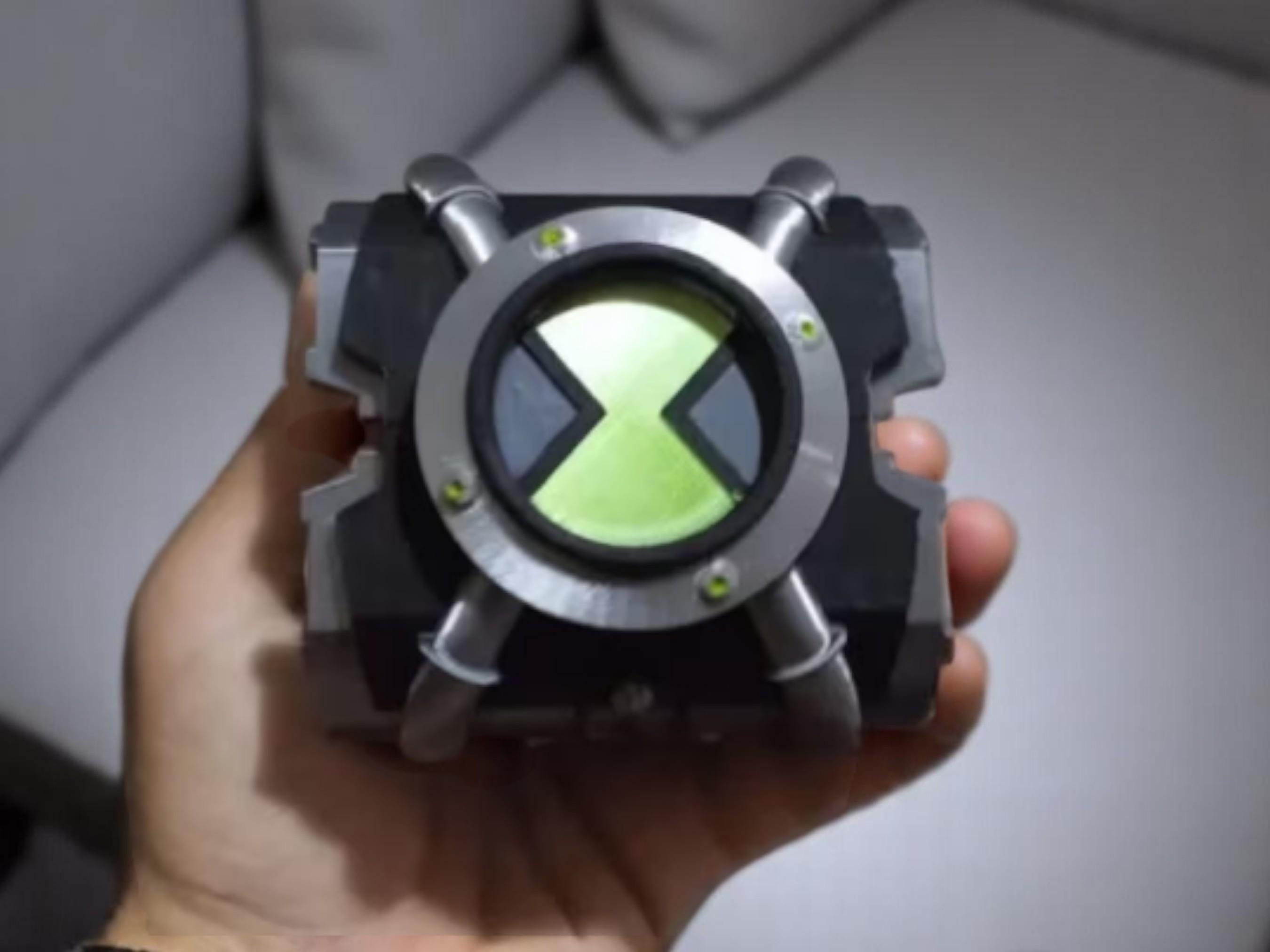 Ben 10 Classic Omnitrix Watch V2 - Ben 10 Omnitrix Bracelet for Cosplay ...