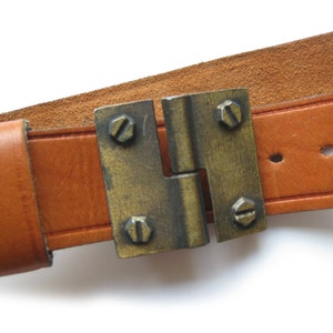 1970s Vintage Brown Leather BELT With Door Hinge Belt Buckle / 33-38 ...