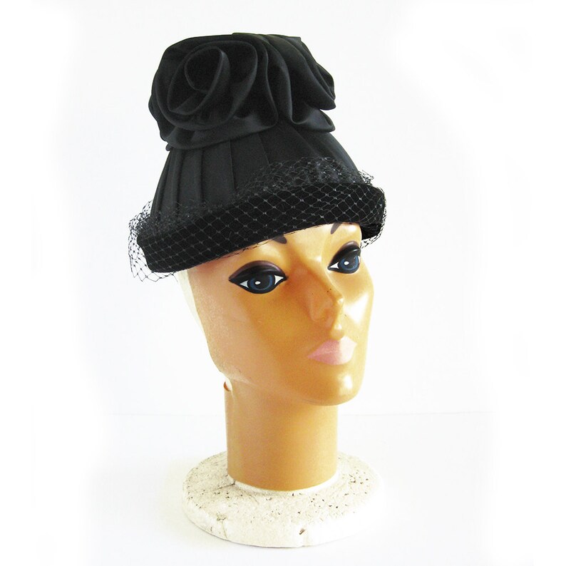 1950s Vintage Woman's Black Satin Hat With Roses on the | Etsy