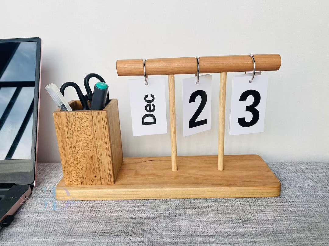 Creative Wooden Desk Calendar Organizer With Pen Holder ...