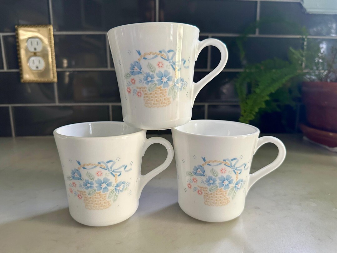Vintage Set of 3 Corning Cups: Country Cornflower - Corelle Coordinates ...