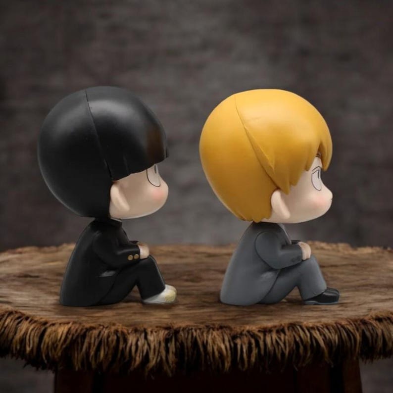 Kawaii Mob Psycho 100 Anime Figures Reigen Arataka Q Edition Adorable ...