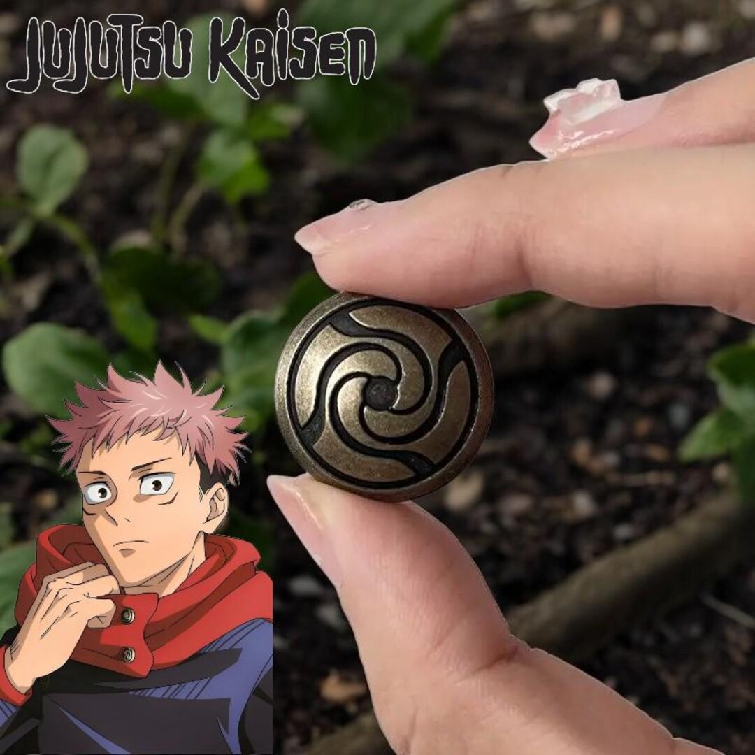 Vintage Looking Jujutsu Kaisen Buttons Set Cosplay Pins of Itadori Yuji ...