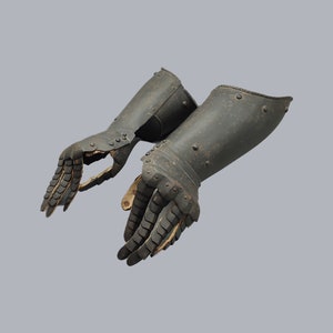 Antique 17th Century Elbow Gauntlets 1600s European Armour Part ...